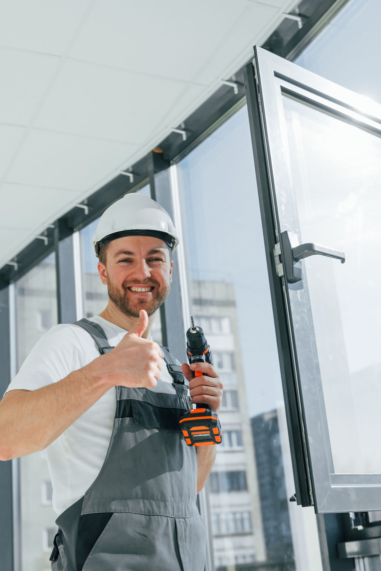 Aluminum Fabrication & Glass Work - Handyman DxB